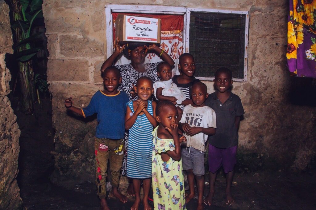 Image Gallery – Time to Help (UK)