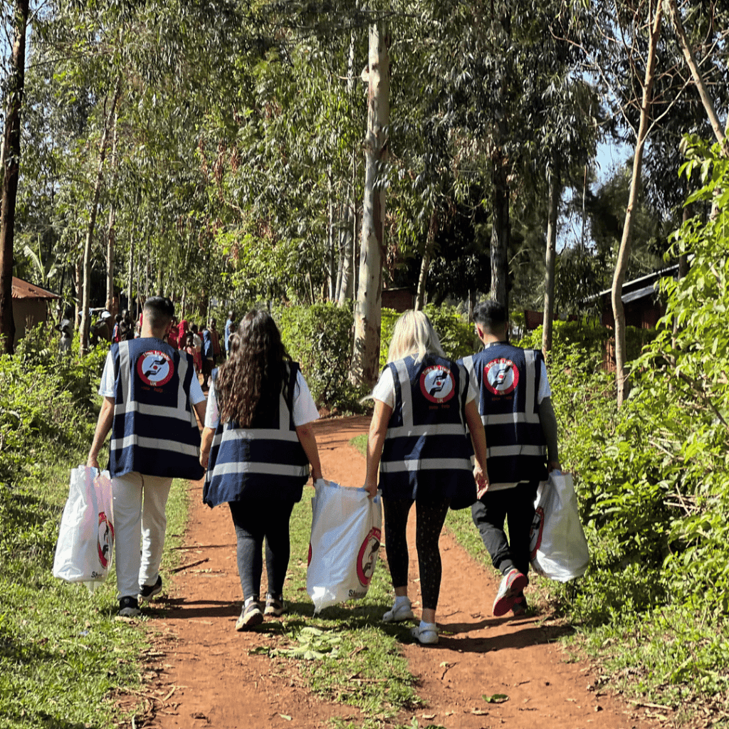 Kenya Charity Trip - Time to Help (UK)